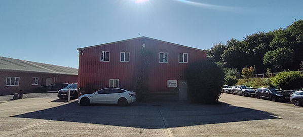 Larger Units | The Calvert Centre