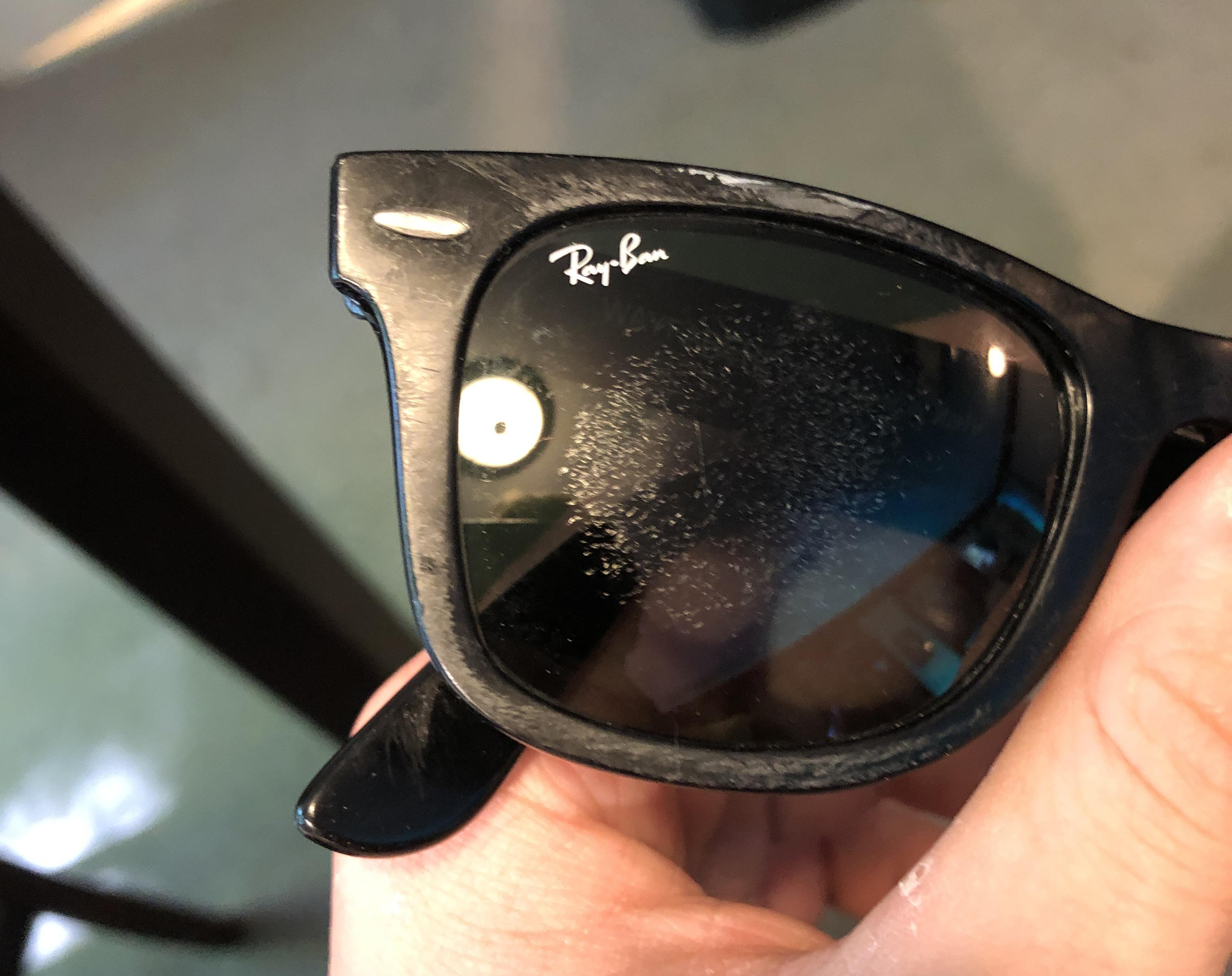 The Complete Guide to Sunglass Lens Scratching and How to Avoid It