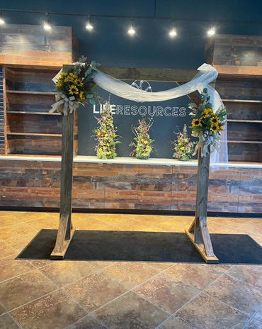 Brown Arch - 7ft. | Honey Beeyond Studio