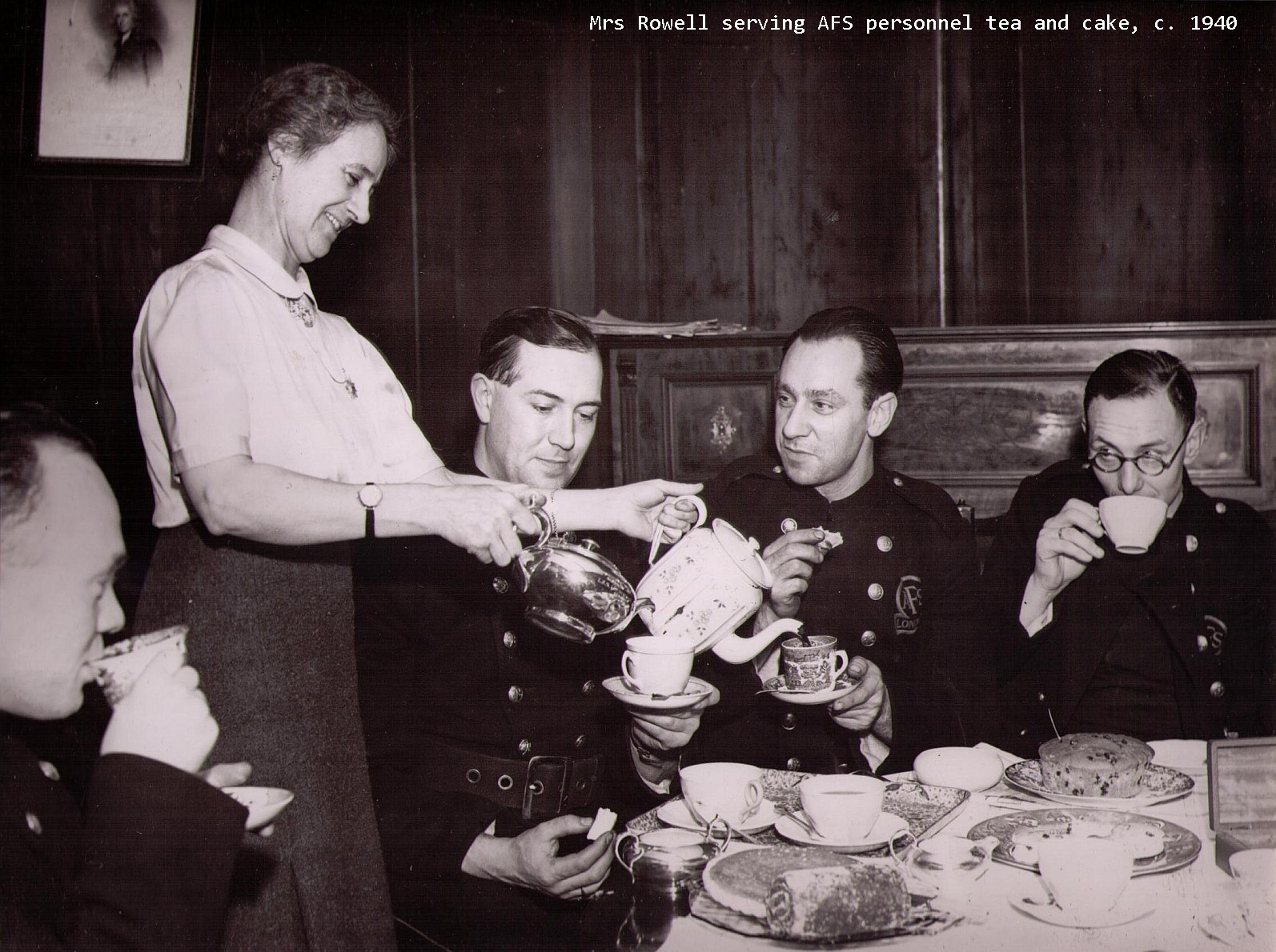 Dr. Johnson's House and the Firemen's Club