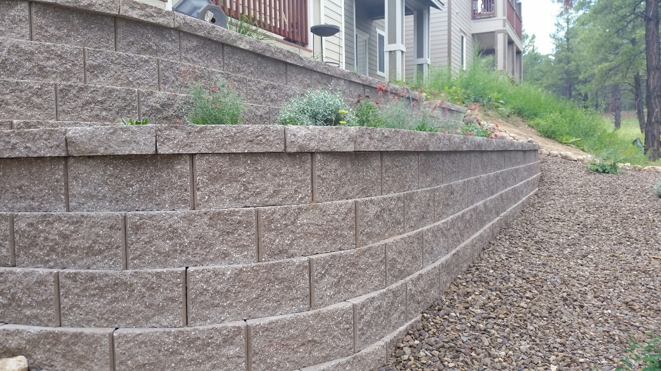 Flagstaff, AZ Landscape Contractor - Retaining Walls
