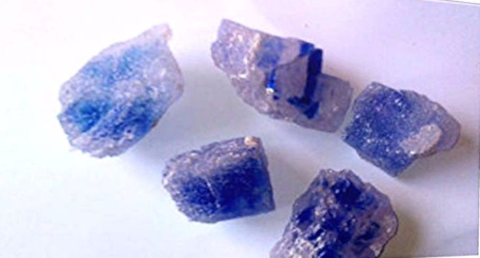 SAL AZUL DA PÉRSIA