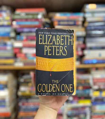 The Golden One (Amelia Peabody Murder Mystery) | Bookworm Egypt