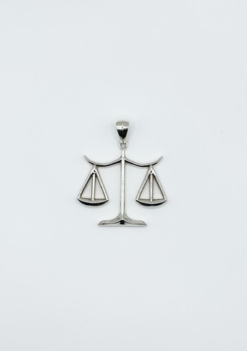 EXTRA SMALL SCALE PENDANT | Exemplar