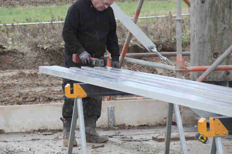 Modular translucent facade elements