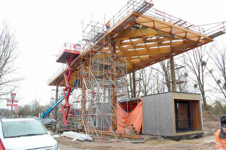 Modular translucent facade elements