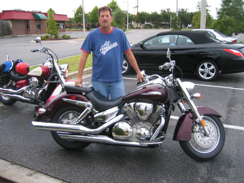 SDMC member Bingo Bob memorial