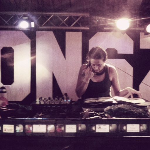 DJ Simone - DJ Workshops - Oss