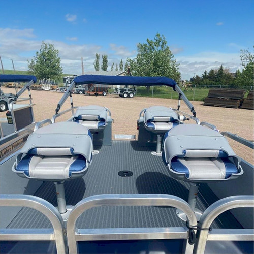 Laker 610 4S Trailer Package | Laker Pontoon Boats