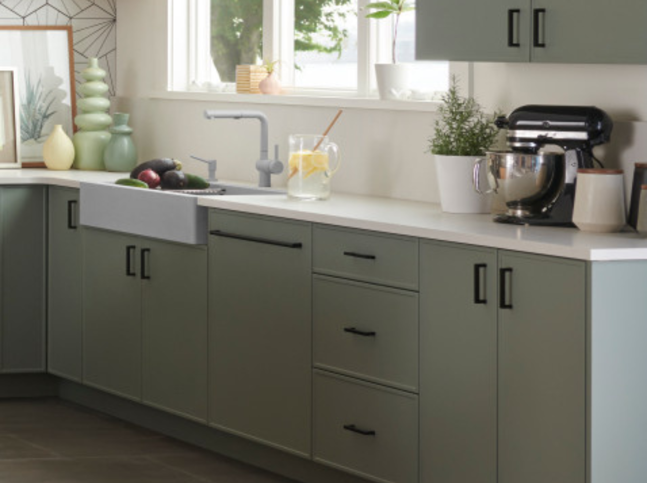 Jade Green Slim Shaker Cabinets | Gulf Coast Cabinetry