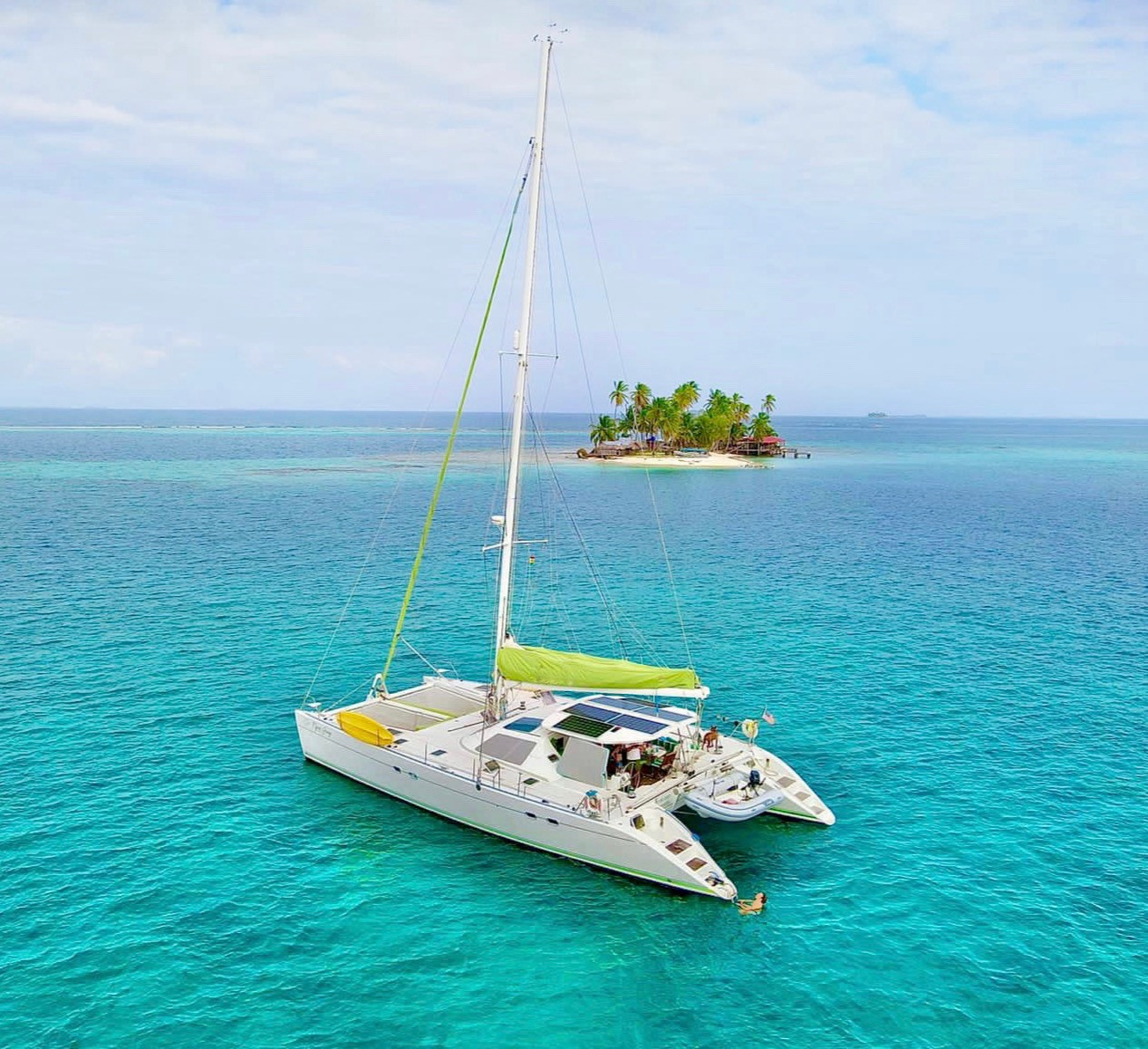 Ele Catamaran | San Blas Sailing