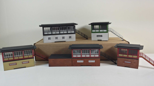 OO Gauge BR (LMR) Type 15 Signal Box (Wood Base, twin window) | MMR Models
