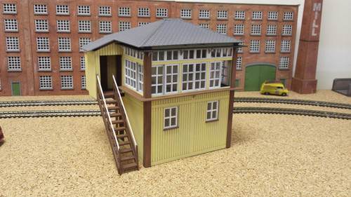O Gauge Cheshire Lines Committee Signal Box Kit | MMR Models