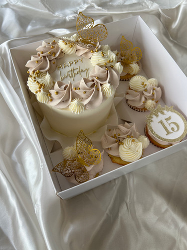 HBD Box with Butterflies | Baked By Skye