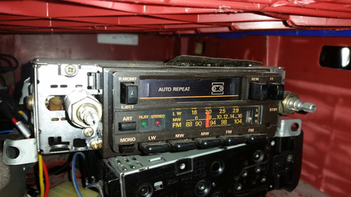 Toyota MR2 MK1 radio | MR2 MK1 Spares