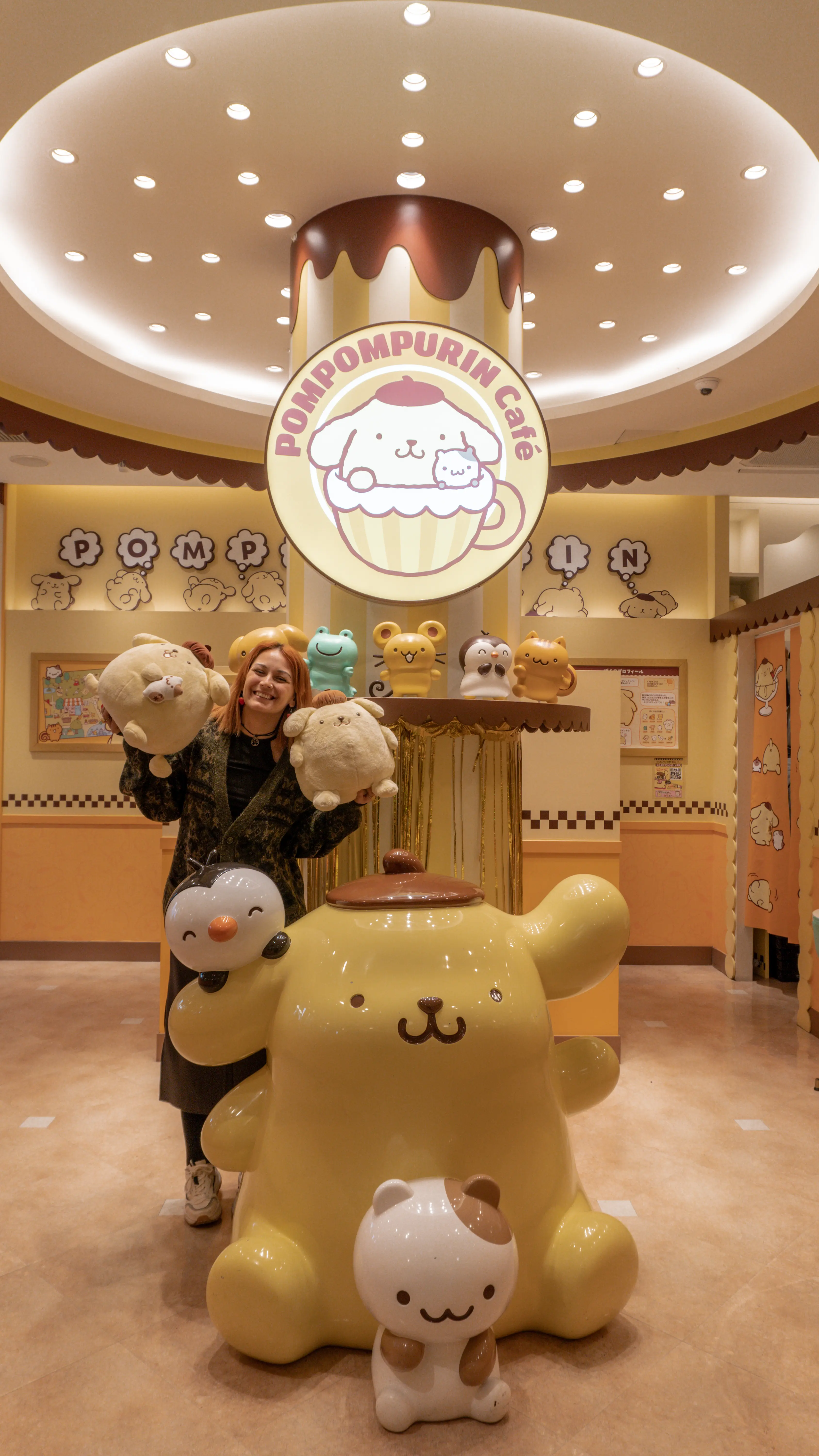 3 CAFÉS TEMÁTICOS que no puedes perderte en JAPÓN [Ranking]