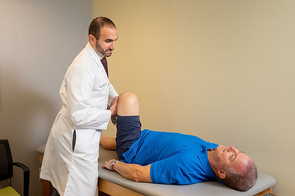 knee surgery doctors