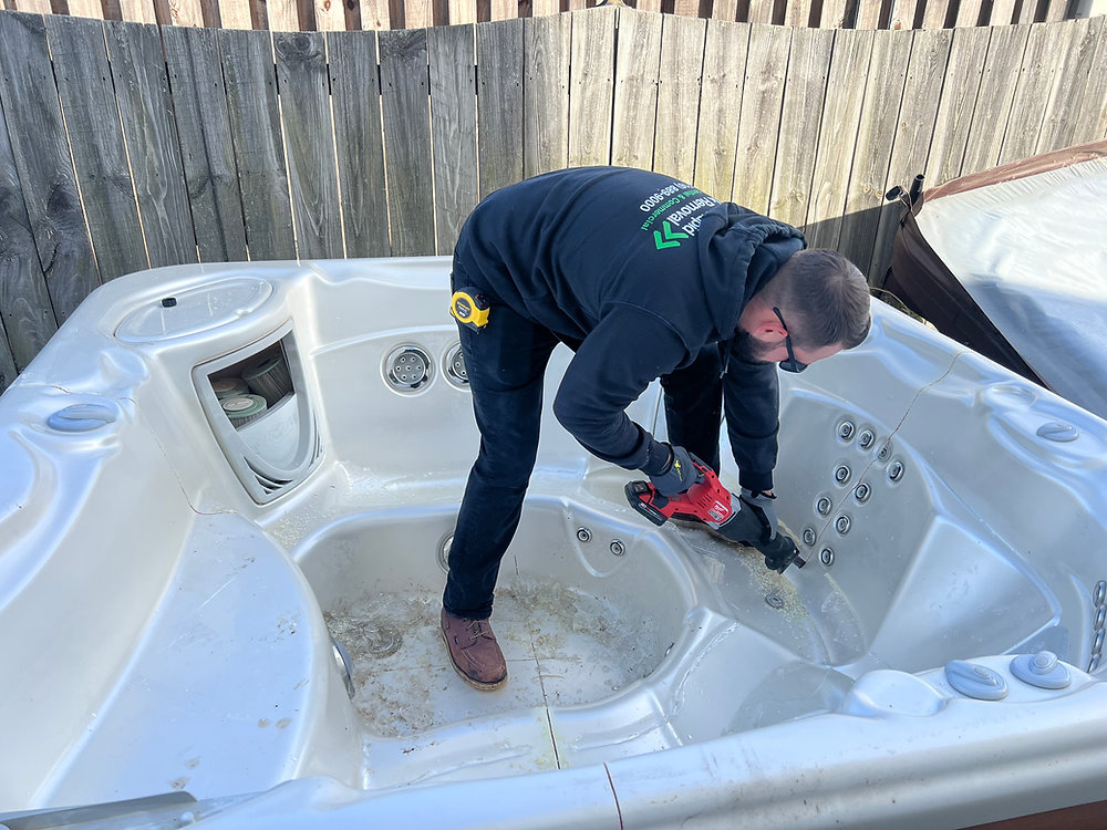 How Much Does It Cost to Remove a Hot Tub? [2024 Hot Tub Removal Pricing]