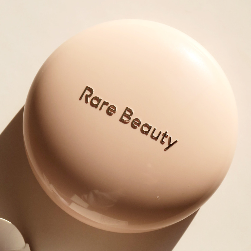 Rare Beauty Positive Light Silky Touch Highlighter, Review