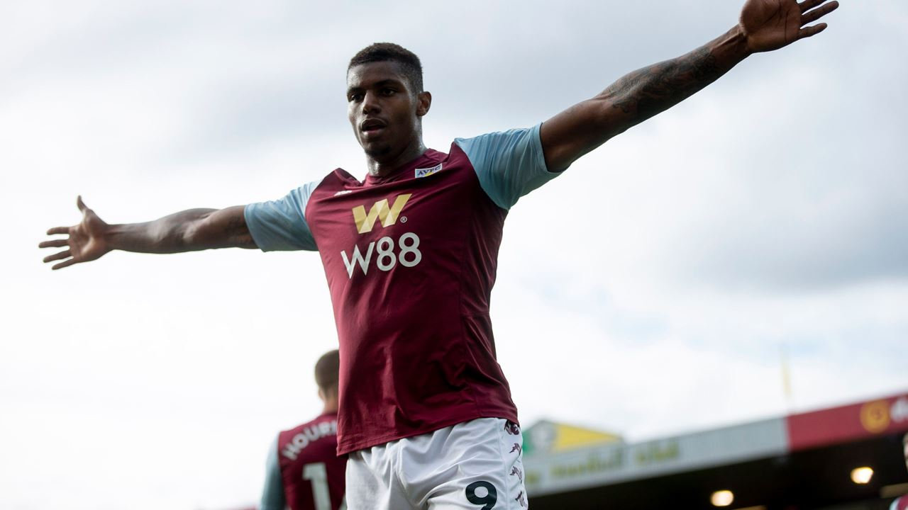 Aston Villa's transfers to Stoke | AVFC History