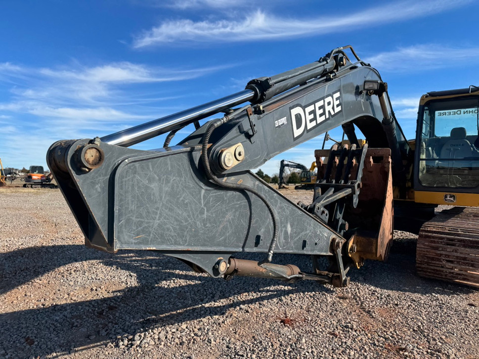 Used John Deere 225D LC Excavator For Sale