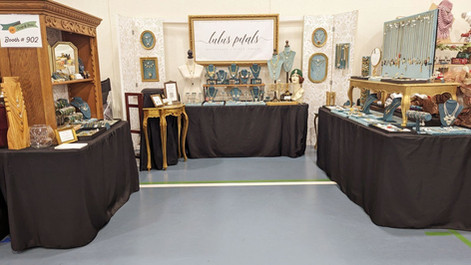 Holiday Market | re:Craft and Relic