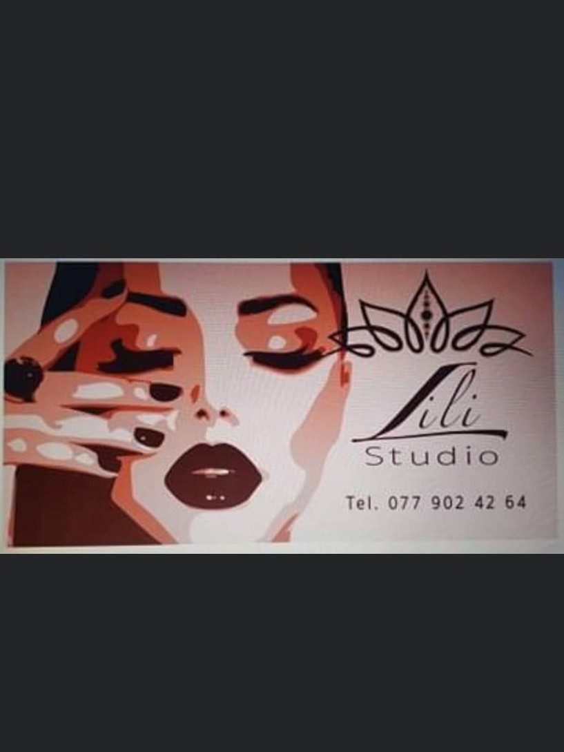 Join "LILI*S STUDIO" on the Spaces by Wix App