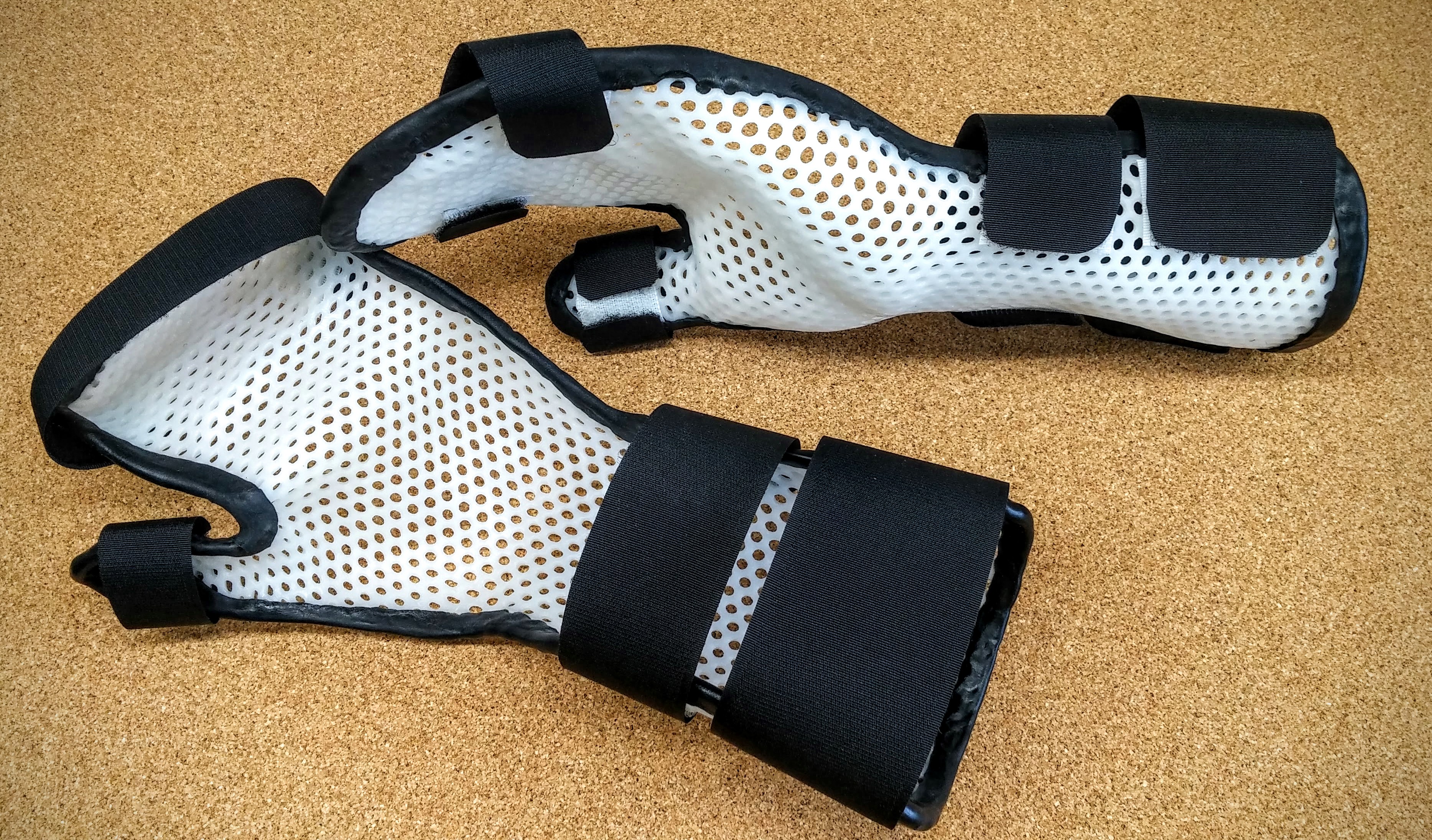 ATTELLE DE MAIN thermoformée, rhizarthose, arthrose,