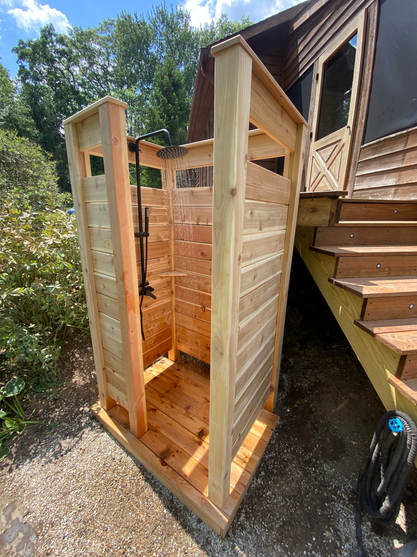 Outdoor Cedar Shower | Kaaterskill Build