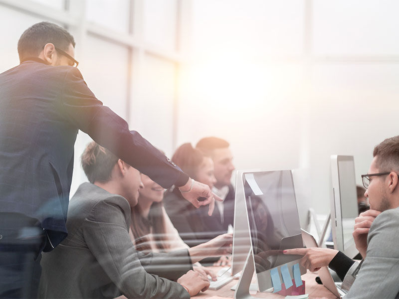 8 Significant Challenges of Organizational Behavior to Face