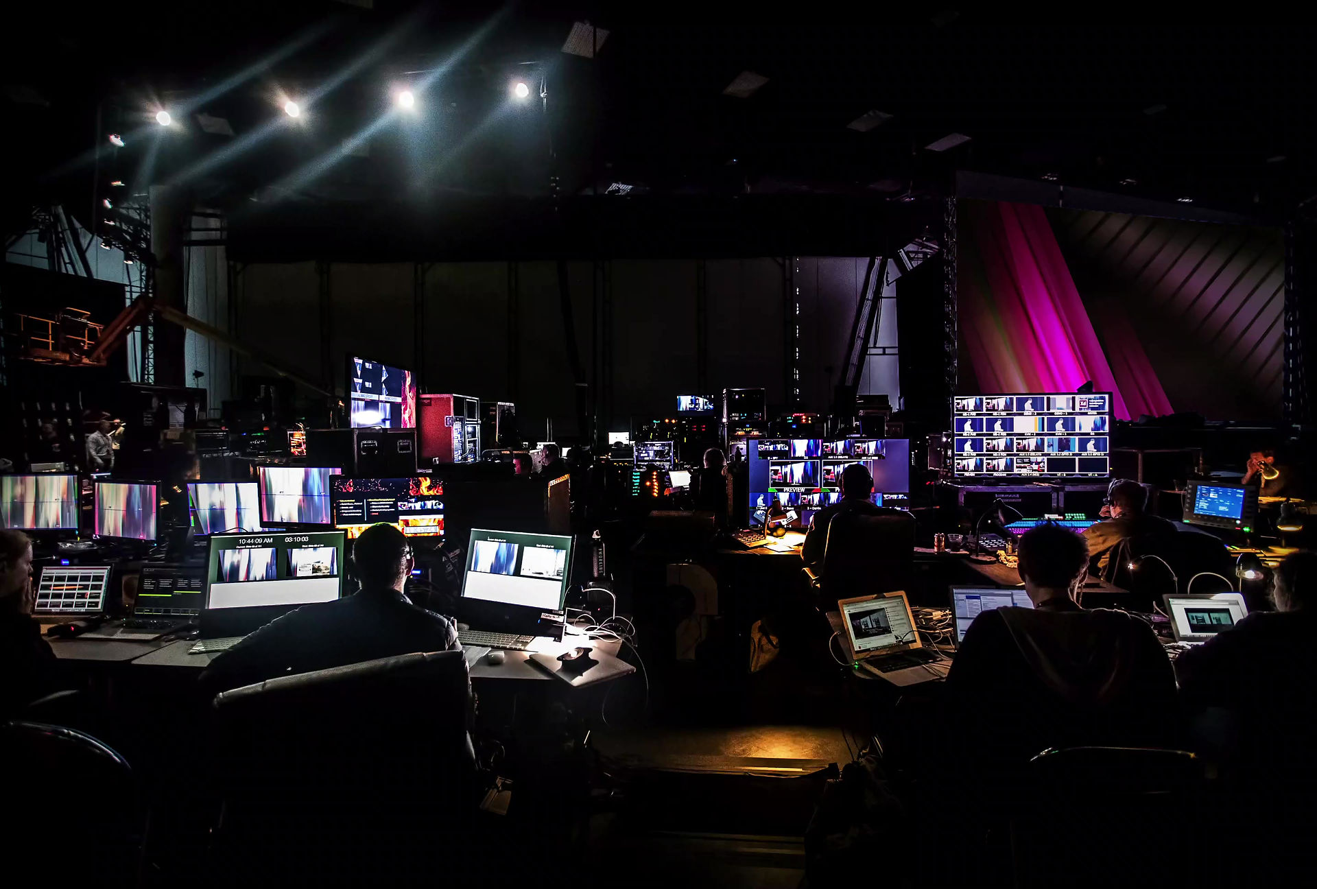 EVENT MEDIA EXHIBIT BROADCAST | PIX PRODUCTIONS