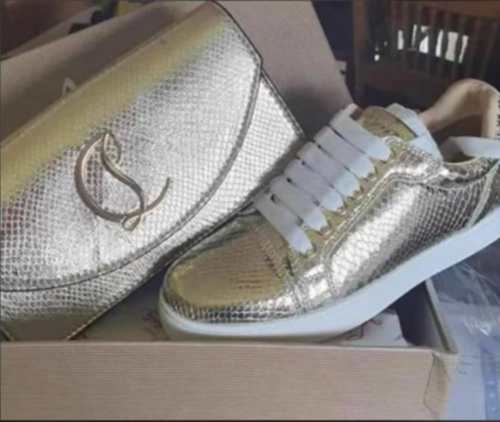 CL BAG AND TRAINER SET | More Stories