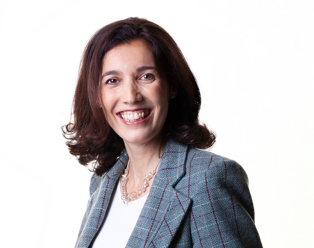 A fascinating interview with the Indie Author Miranda Rijks. A must ...