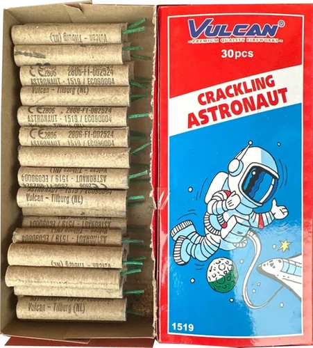 Crackling Astronaut | Legendary Fireworks