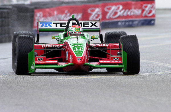 Gripping | Drivers - Adrian Fernandez