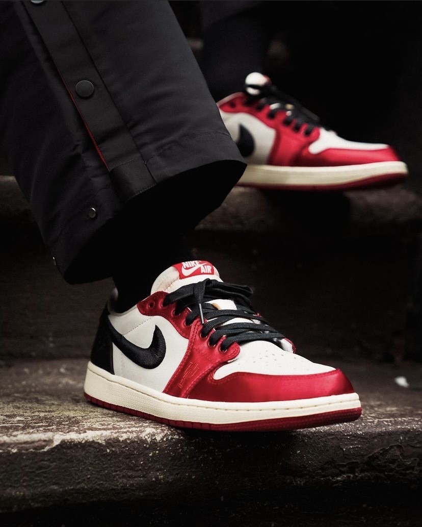 Tale of the Trophy Room AJ1 Low "Away"