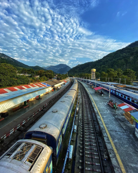 How to Reach Dunagiri Retreat