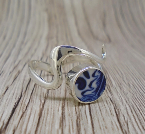 Old Willow 'Swirl' Sterling Silver Adjustable Wave Ring | Two Skies