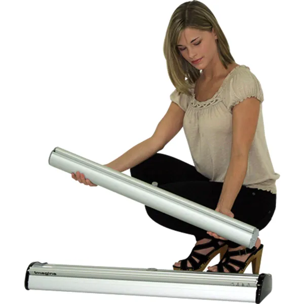 Imagine 850 Banner Stand | Mint Displays