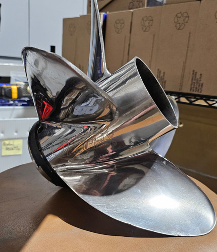 Quicksilver Trophy Prop 25p 4-blade | Bassboatelectronics