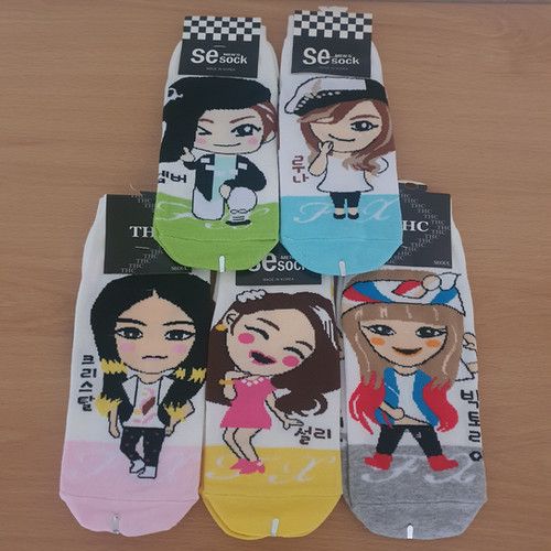 F(x) KPop Socks for Men – 5 Pairs Pack, Made in Korea | allthatsales