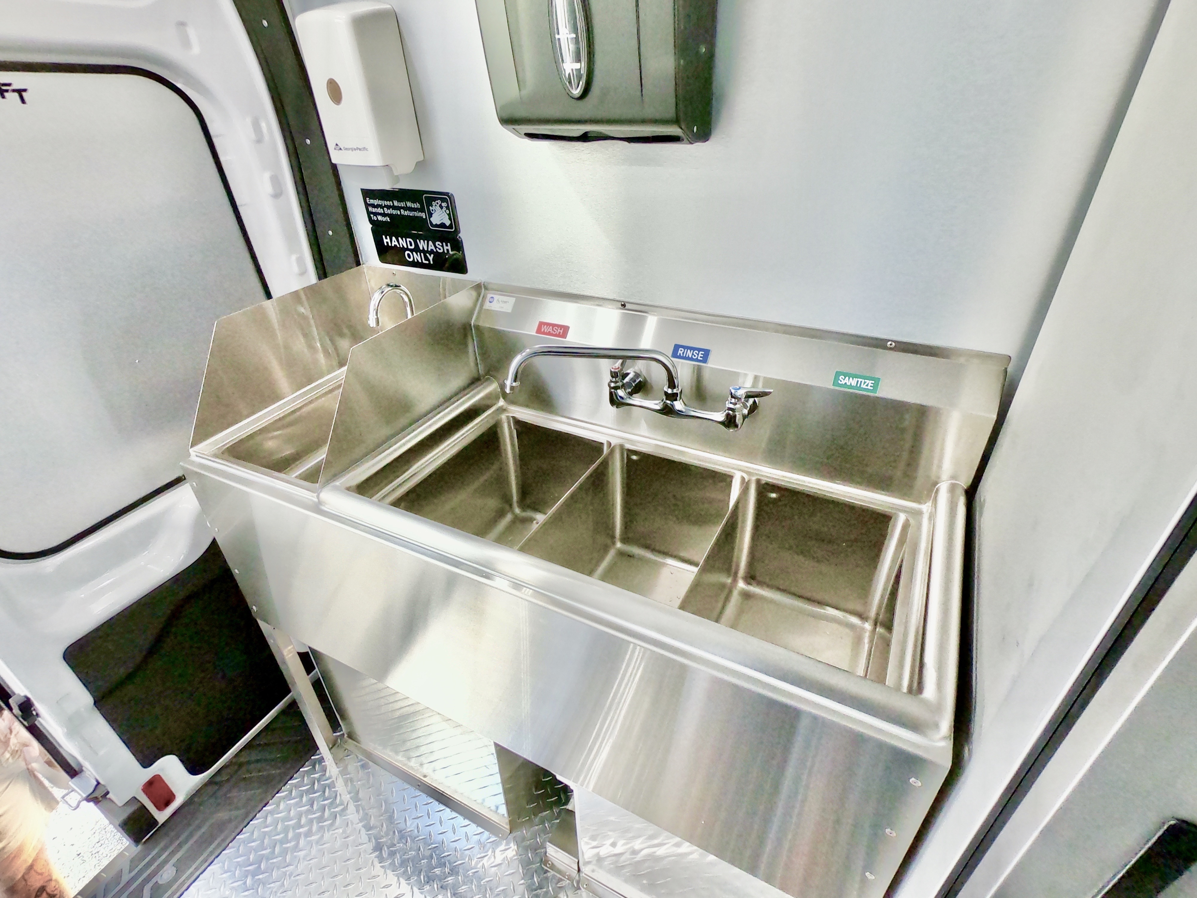 Quaker Oats Food Truck | United States | Premier Food Trucks