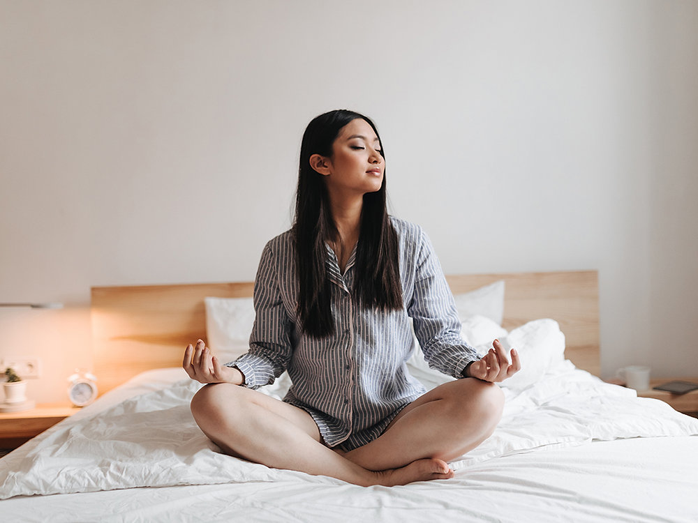 Bedtime Yoga (Best Way to Relax for a Good Night’s Sleep)