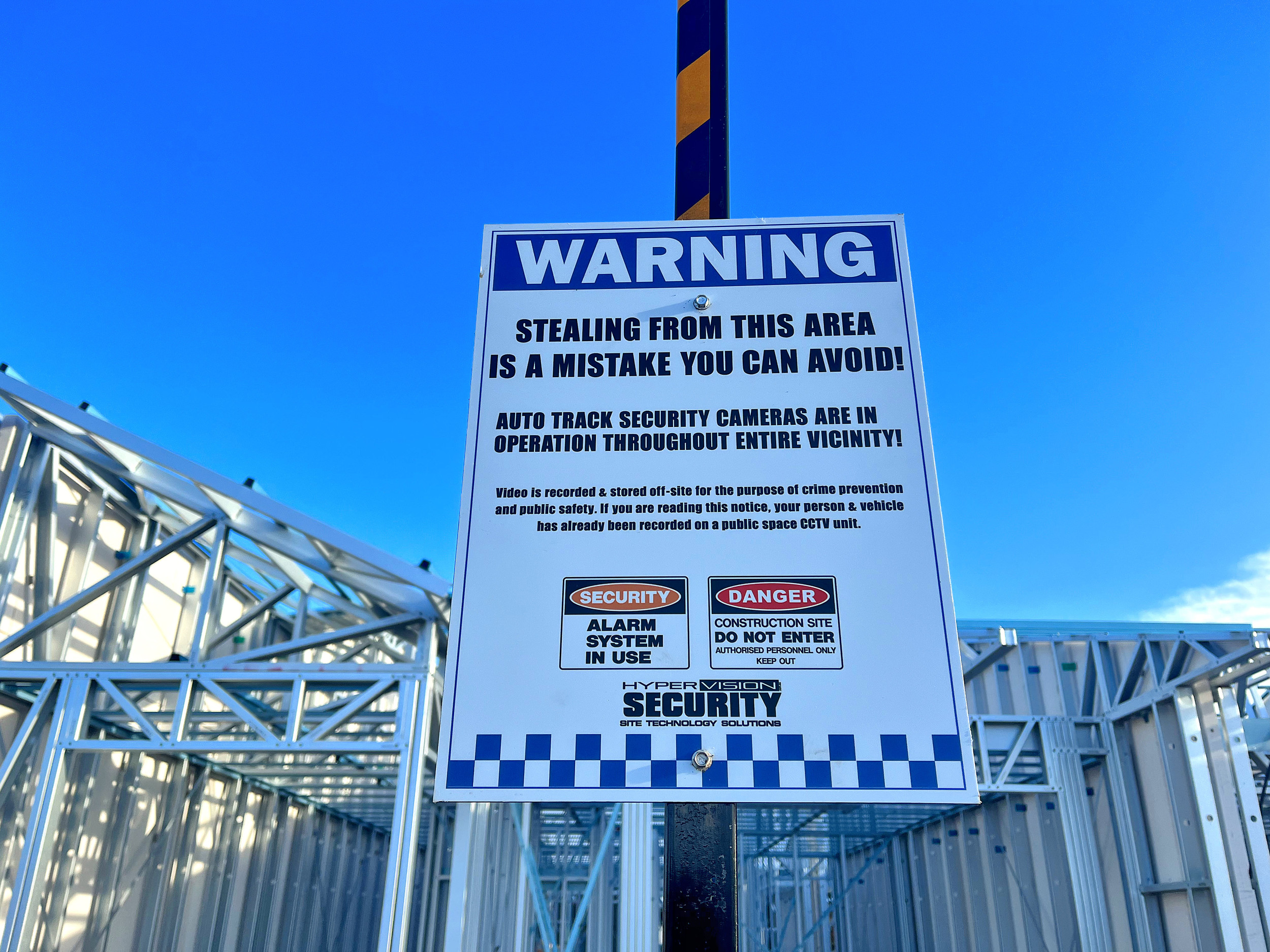 Security Camera Fence Mounted | Hypervision