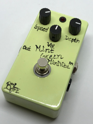 BJFe Mint Green MiniVibe II | PrimoFX LLC