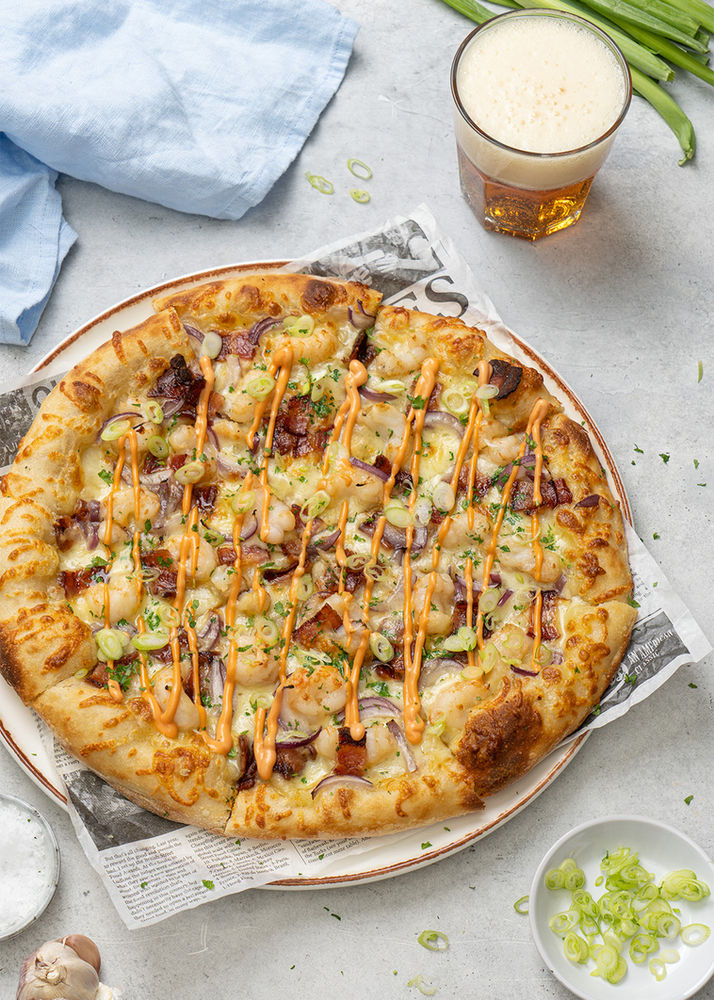 Humarpizza með beikoni og mayomix topping