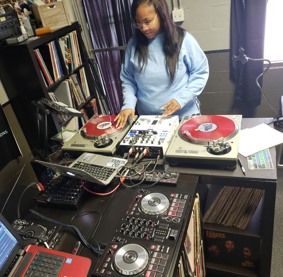 DFW Dj Lessons | United States | DFW DJ SCHOOL - DJ Lessons