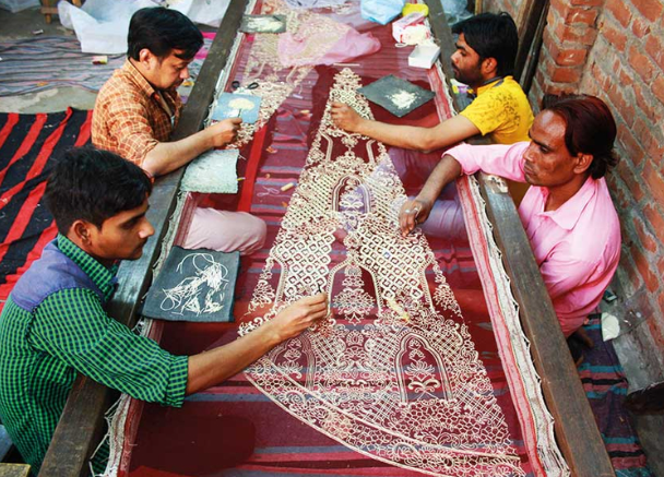 Art Of Zari Work:History, Making, & Evolution | Kaadambini