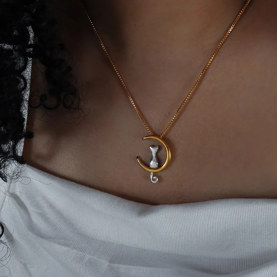 Moon cat pendent necklace | Lav-Gender