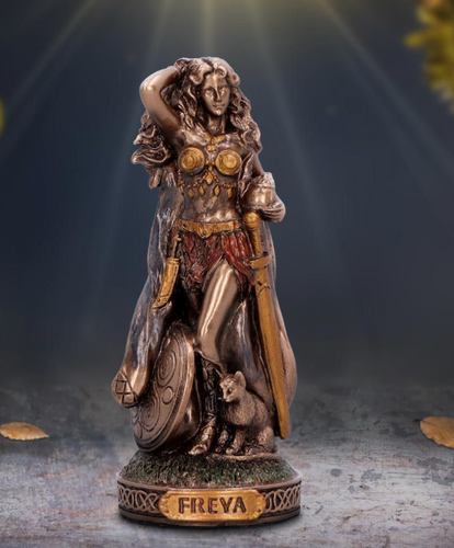 Miniature Freya Statue | The Woodsman's Realm